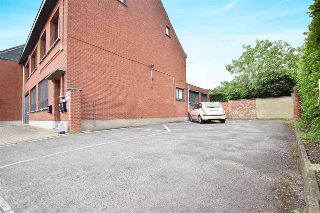 Werkruimte / opslag met garage en parking. - Clavis Vastgoed