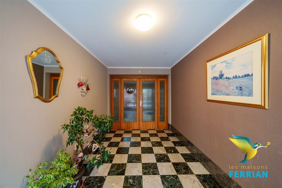 (2) Appartement deux chambres en parfait état