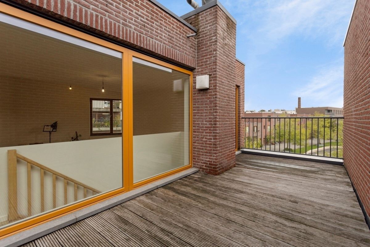 Prachtige compleet gerenoveerde woning in residentie "Zuidervelodroom ...